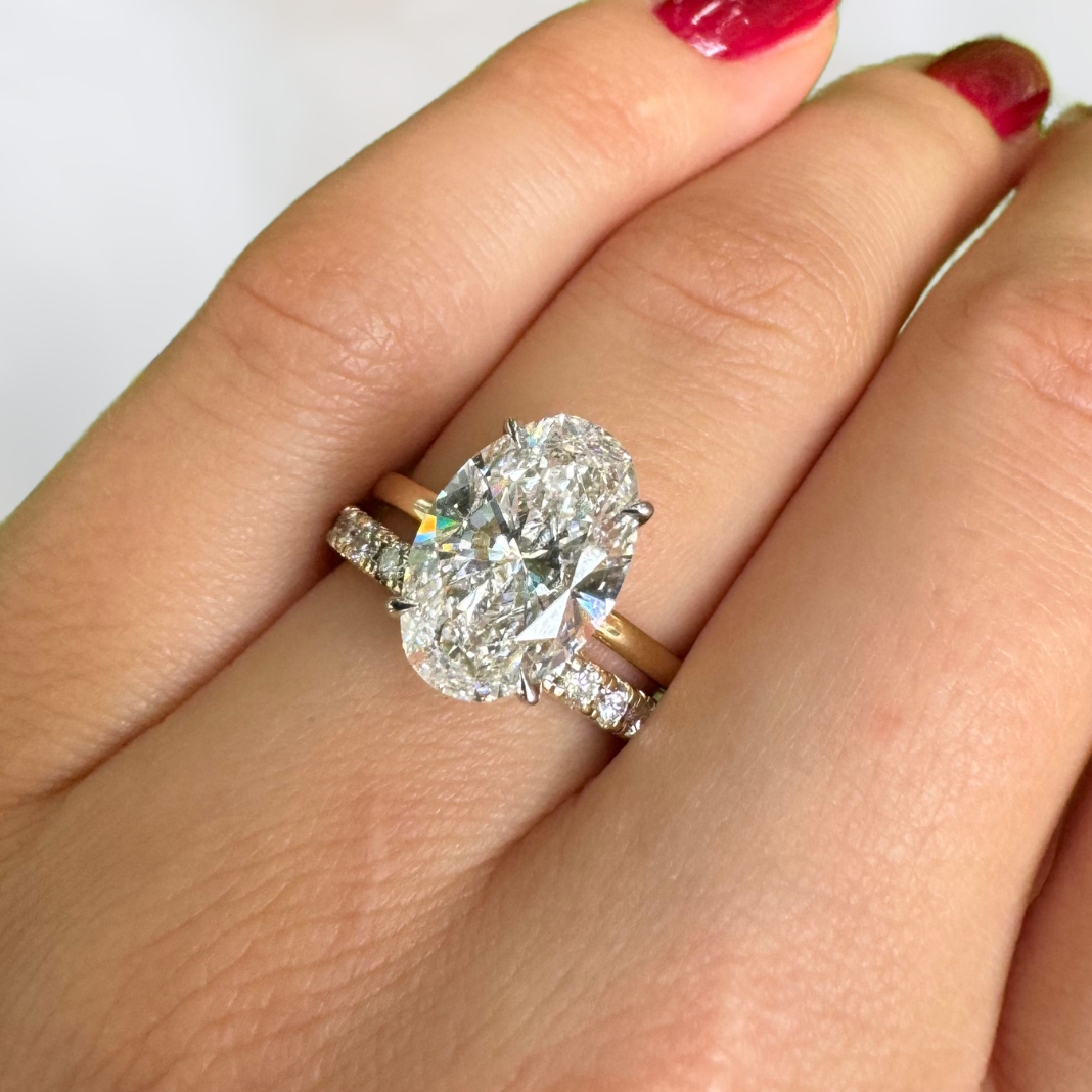 Wedding Ring Placement: How to Wear Your Wedding Set Correctly - Nature ...